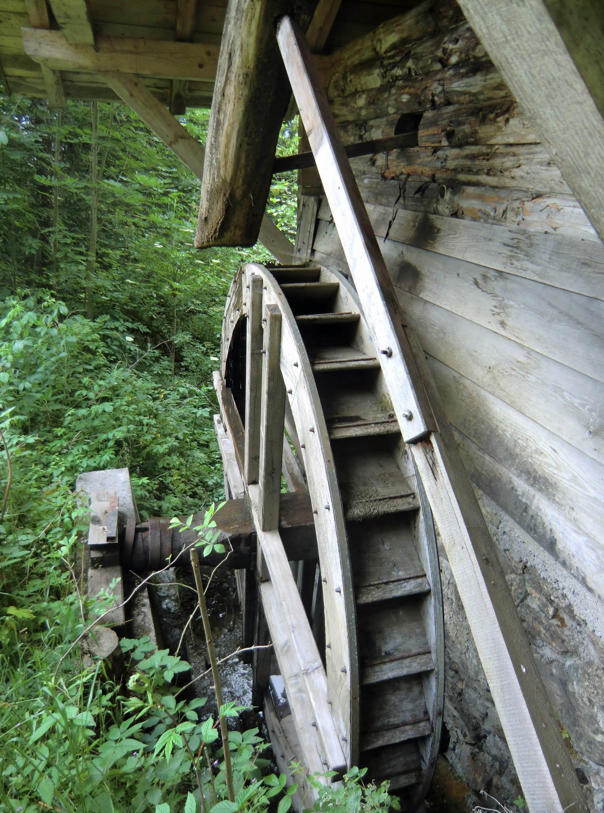 Irschen – Das Kräuterdorf in Kärnten - RAEMPEL